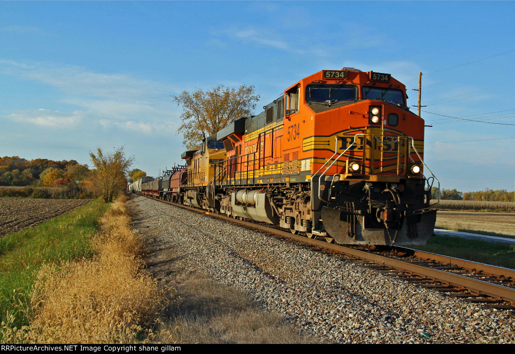 BNSF 5734 Is seen on a Sb freight train.
